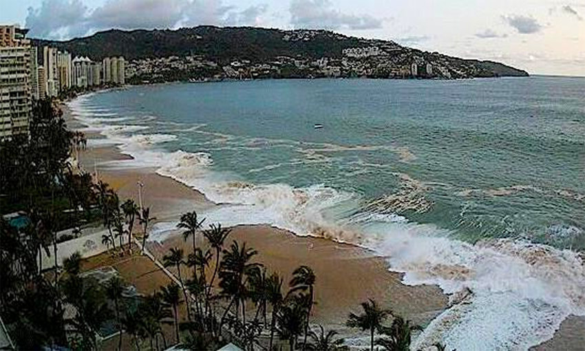 Swell warning issued for six states as bigger waves expected