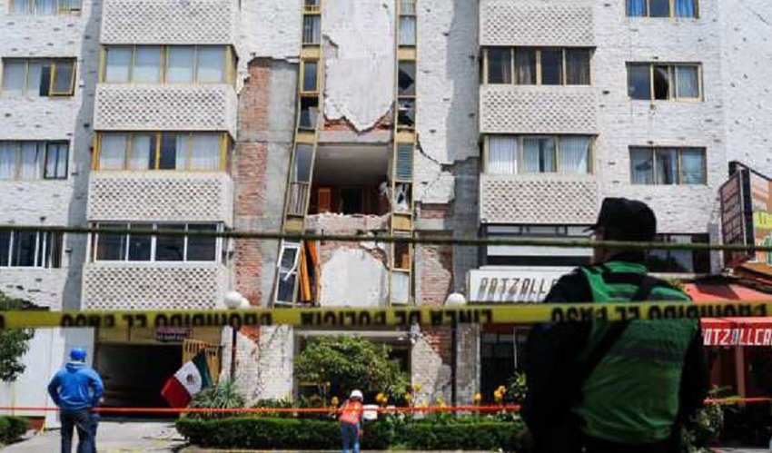One year after earthquakes, 1,000 buildings at high risk of collapse
