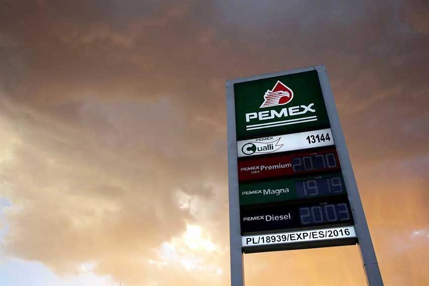 Pemex abandoned 4,500 oil spills, denying responsibility for clean-up