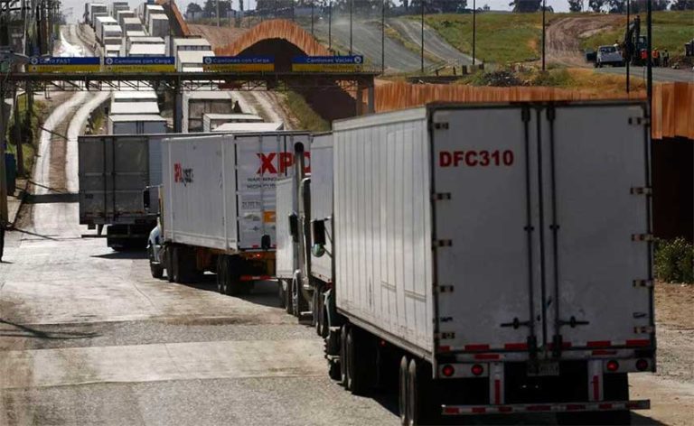 Border delays costing an estimated US $800 million a day: industry group