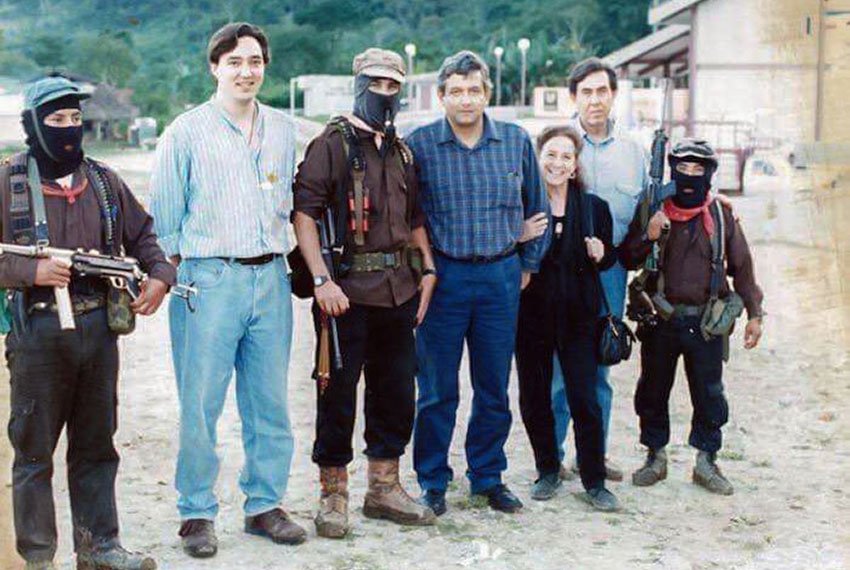 AMLO reaches out to Zapatistas, but the relationship is not a warm one