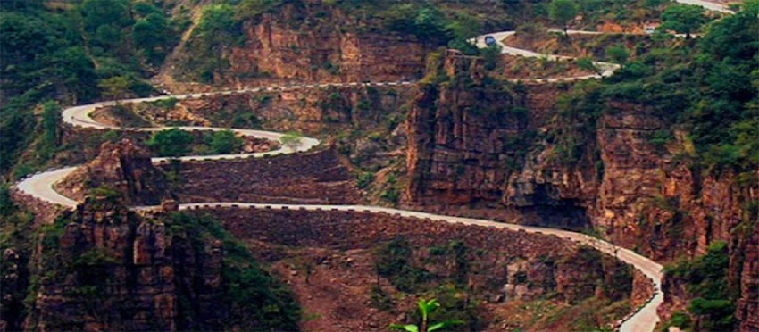 100 riders expected for motorcycle race on 'Devil's Backbone'