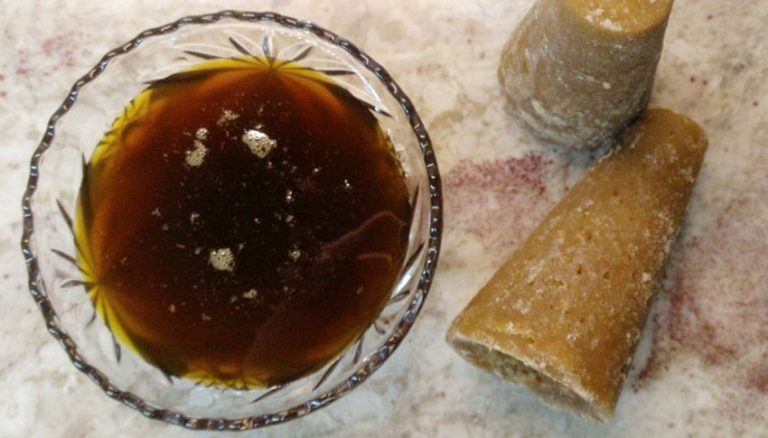 For a brown sugar substitute, try rich and earthy-flavored piloncillo