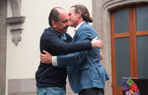 500 years after the Conquest, descendants of Cortés, Moctezuma meet