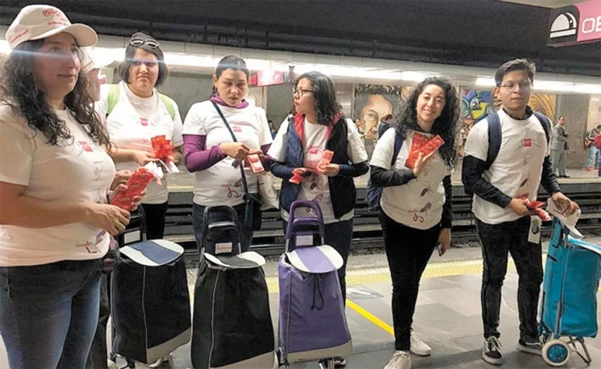 100000 Condoms Ted To Mexico City Metro Users