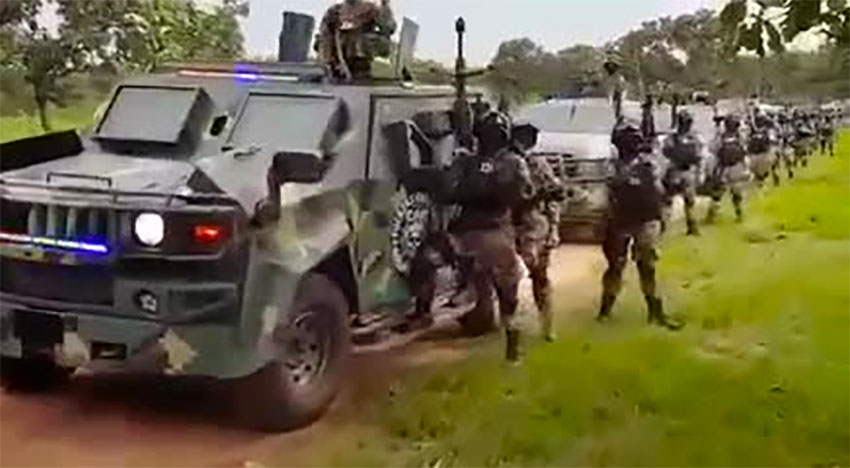 Heavily armed cartel shows off its might, defying federal administration