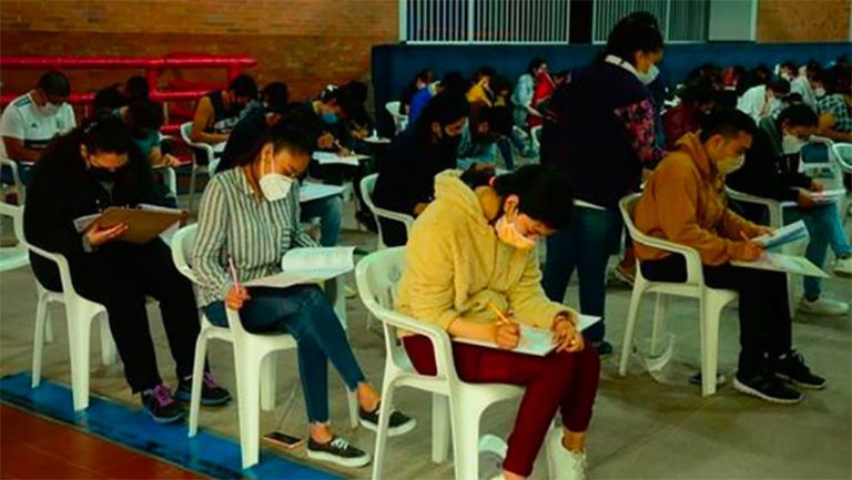 For thousands of UNAM students distance learning is a challenge