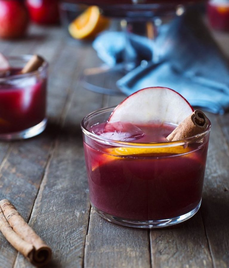 Brighten your holiday with Mexico's ever-popular ponche navideño