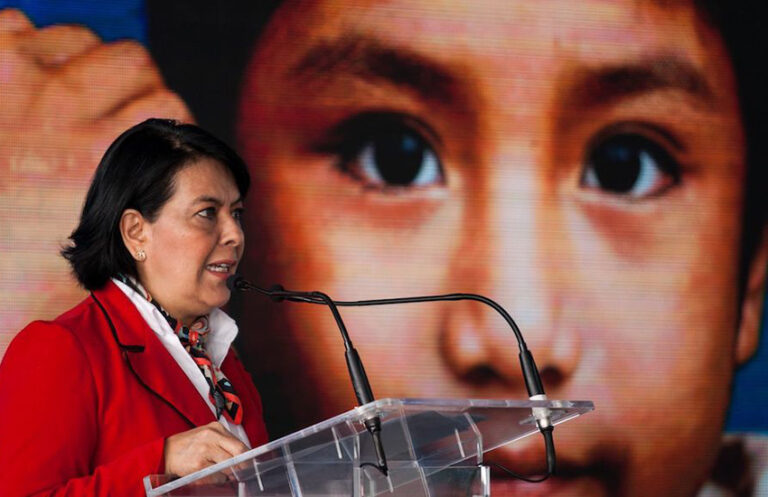 Head of family services agency, AMLO ally, accused of extortion