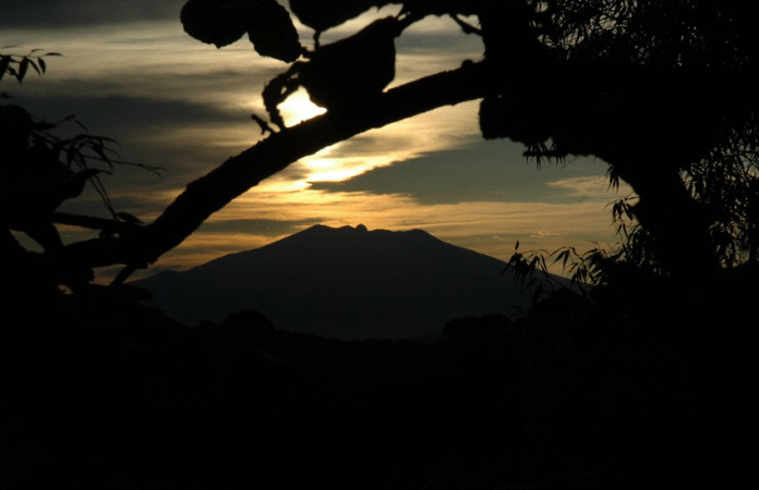 Geologist's delight: see 3 types of volcano in 1 day in Guadalajara