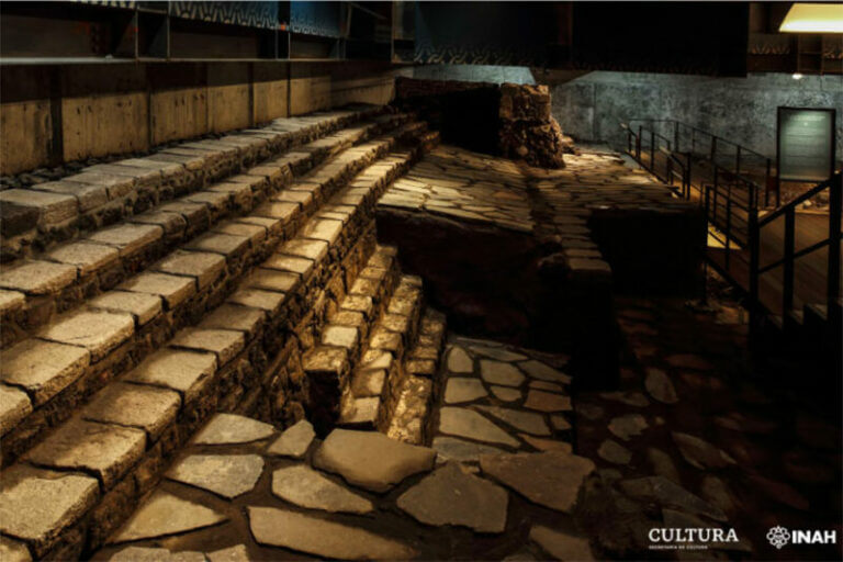Archaeological Windows exhibition shows relics of Tenochtilán
