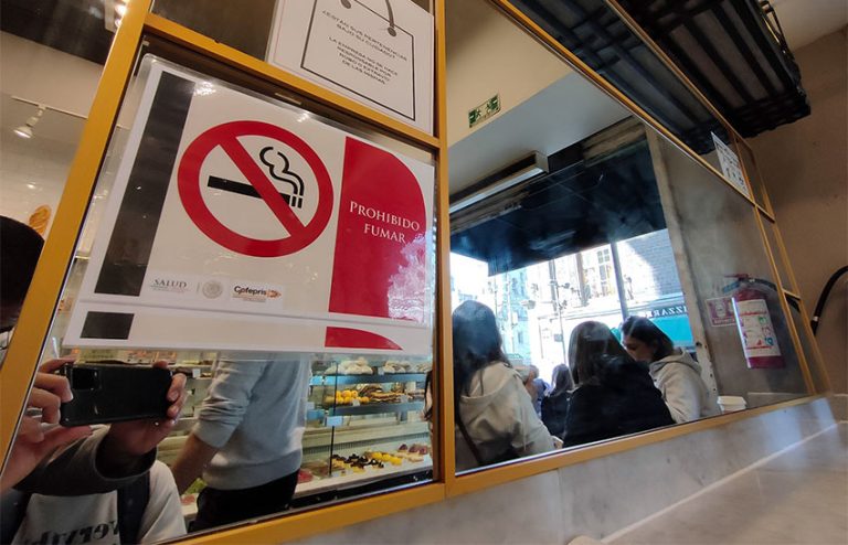 Strict anti-smoking law takes effect across Mexico