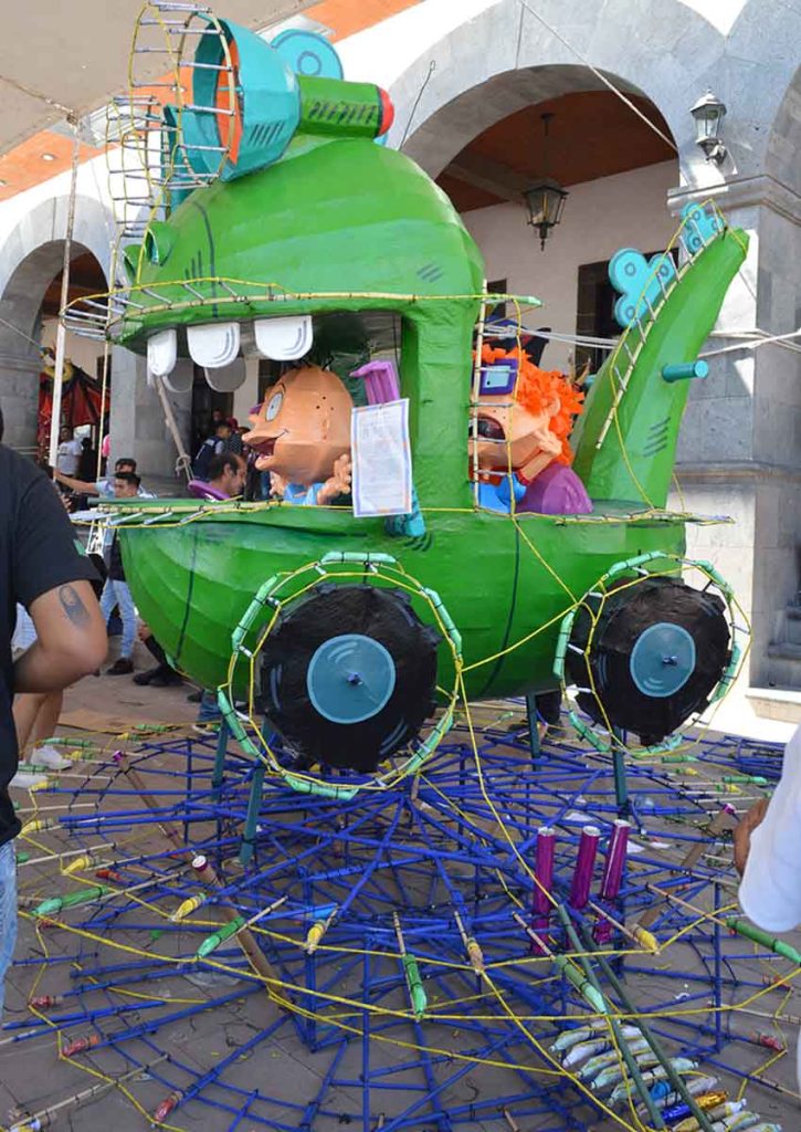 Tultepec's 'castles': an art born from Mexico’s fireworks obsession