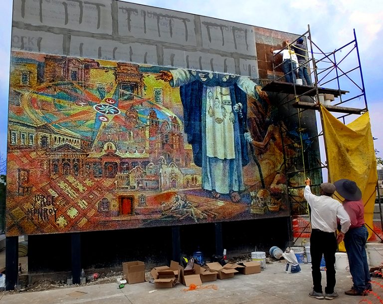 Celebrated Guadalajara artist unveils new large-scale mosaic mural