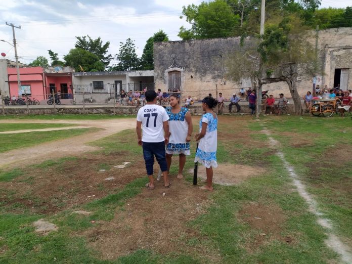 Las Amazonas de Yaxunah are women warriors of Mexican softball