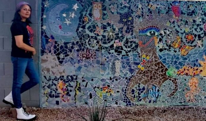 Mexican tile artists' contribution to their craft's homeland