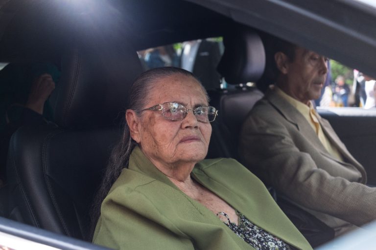 María Consuelo Loera, mother of drug lord 'El Chapo', dies at 94