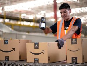 Amazon's biggest delivery center in Latin America opens in CDMX