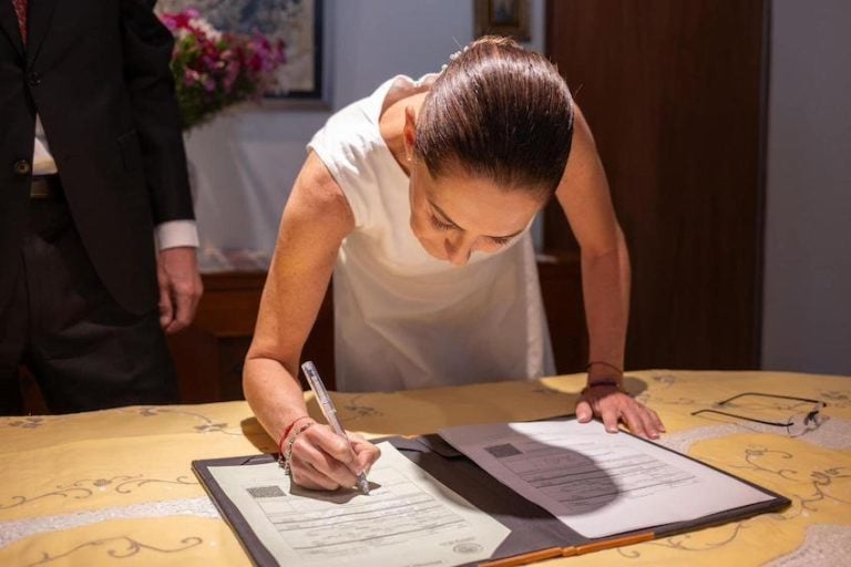 Claudia Sheinbaum gets married in small civil ceremony