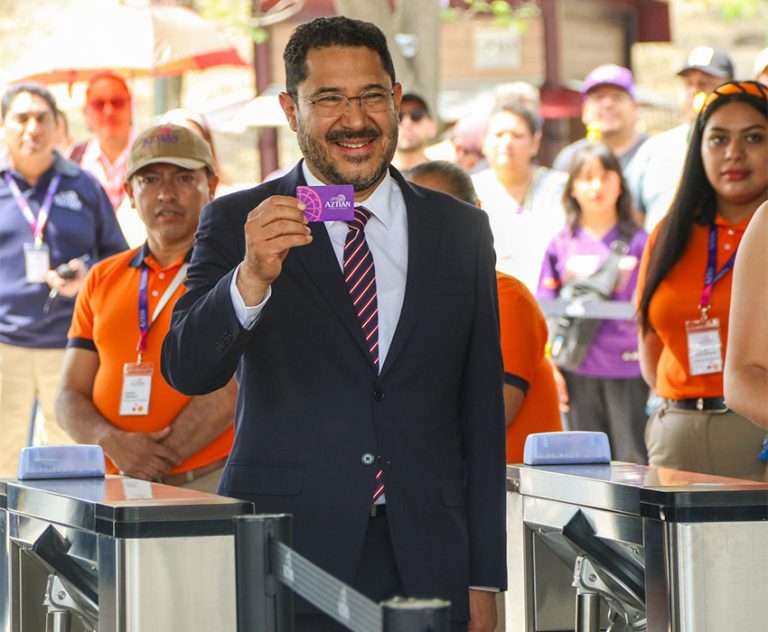 Aztlán, Mexico's newest amusement park, opens in Mexico City