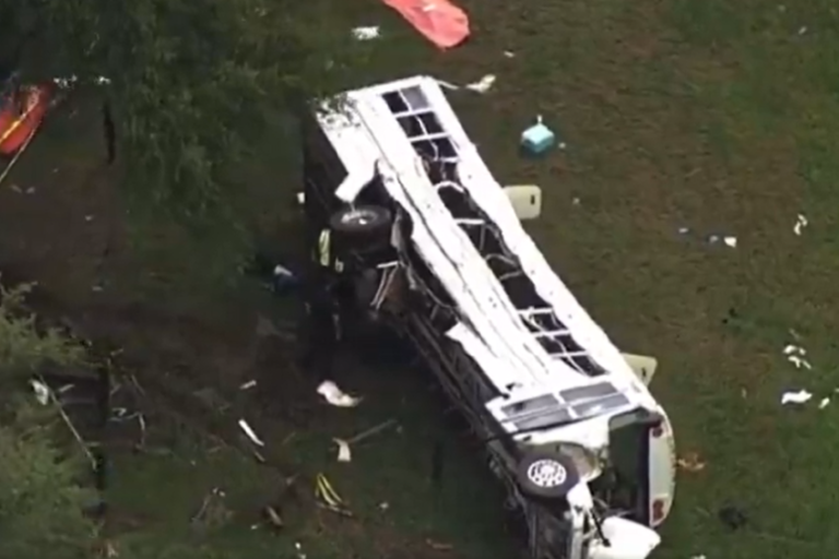 Florida bus crash kills 8 Mexican migrants on their way to work