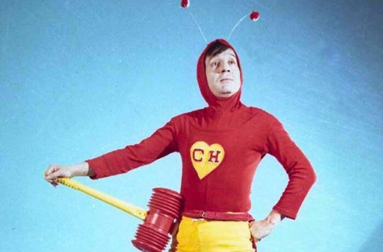Who was beloved Mexican TV icon Chespirito?