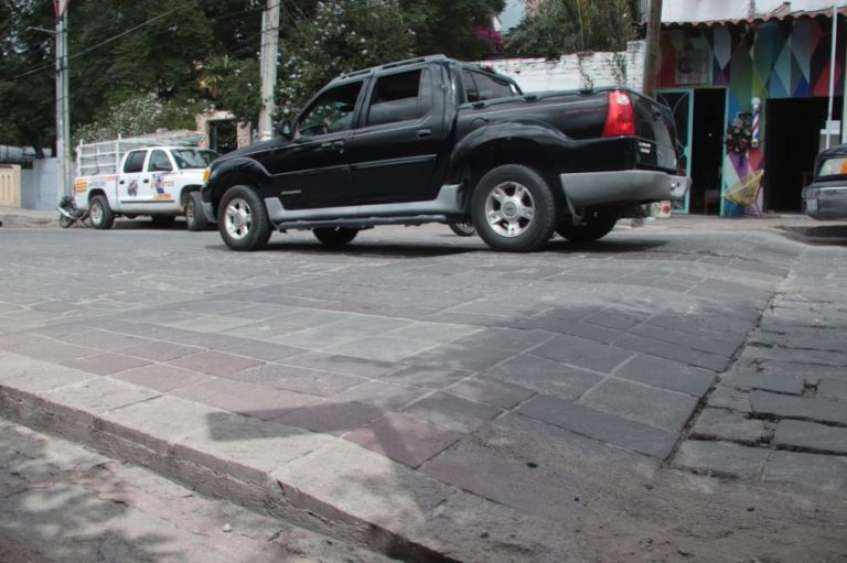 Topes: The many faces of Mexico's speed bumps