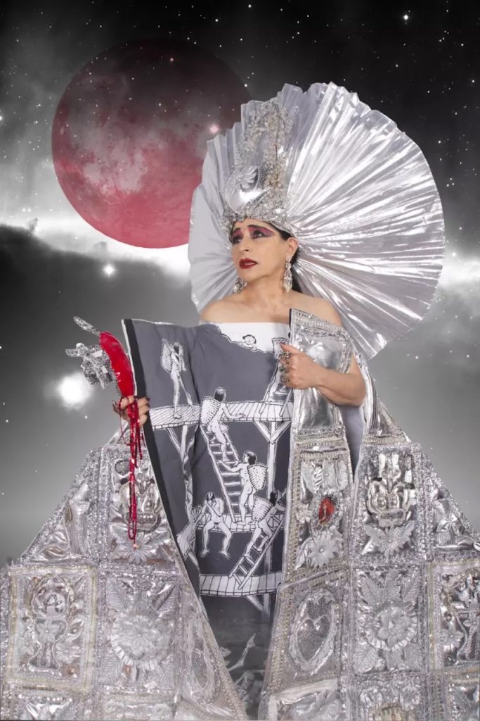 Astrid Hadad, queen of Mexican cabaret