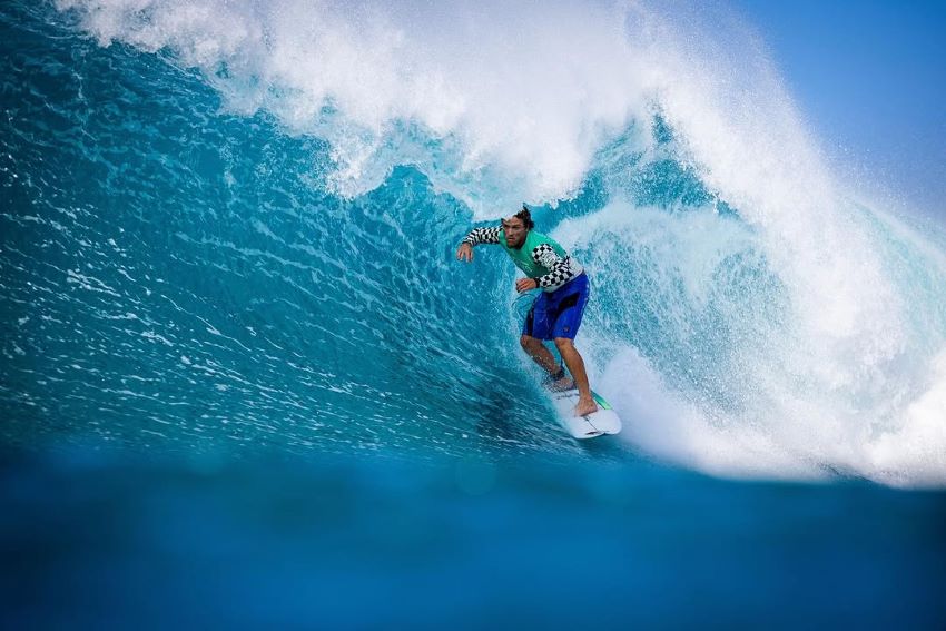 Surfer Alan Cleland, the first Mexican in WSL's Championship tour