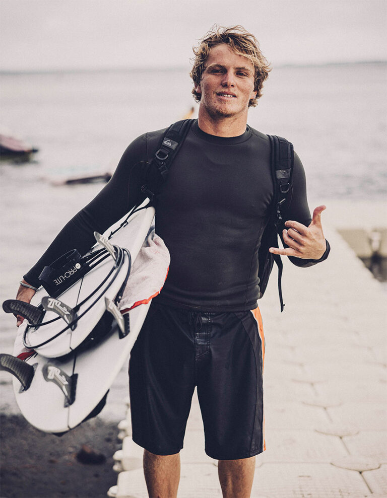 Surfer Alan Cleland, the first Mexican in WSL's Championship tour