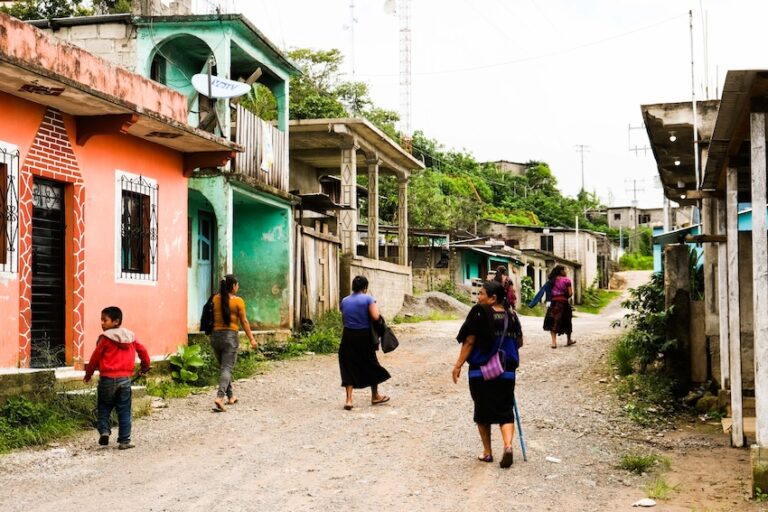 As Mexico’s poverty rate drops, southern states lag behind
