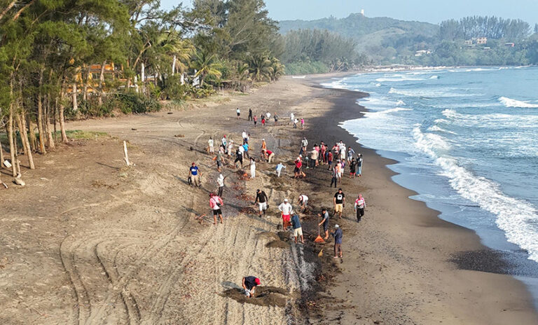 Pemex admits responsibility for Veracruz oil spill