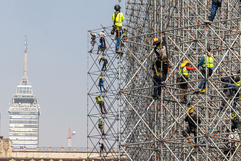 Informal job surge keeps Mexico's unemployment rate low
