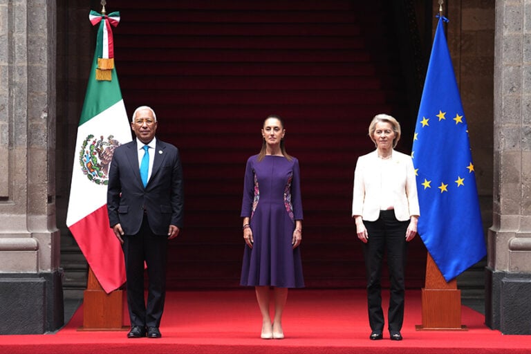 Mexico, European Union sign modernized global trade deal